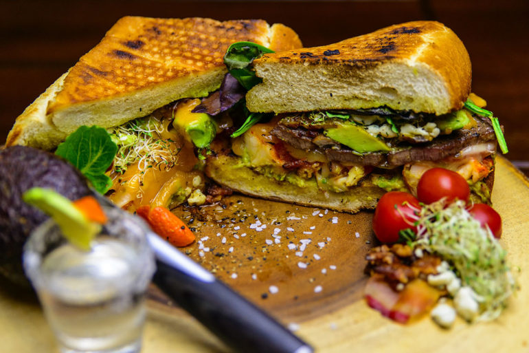 Guac ‘n’ Roll Contest – CHEFS ROLL