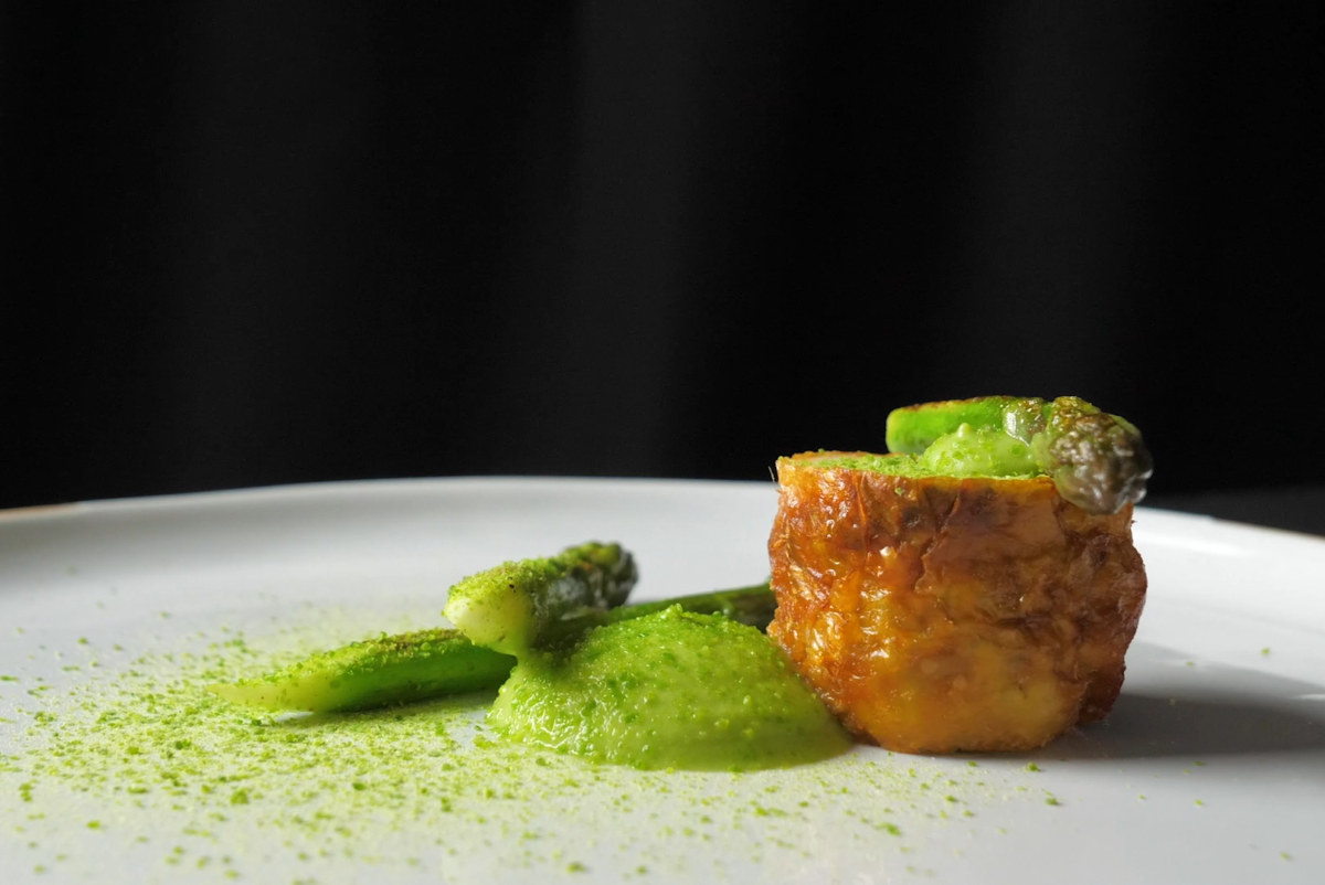 Chicken Roulade and Asparagus Puree – CHEFS ROLL