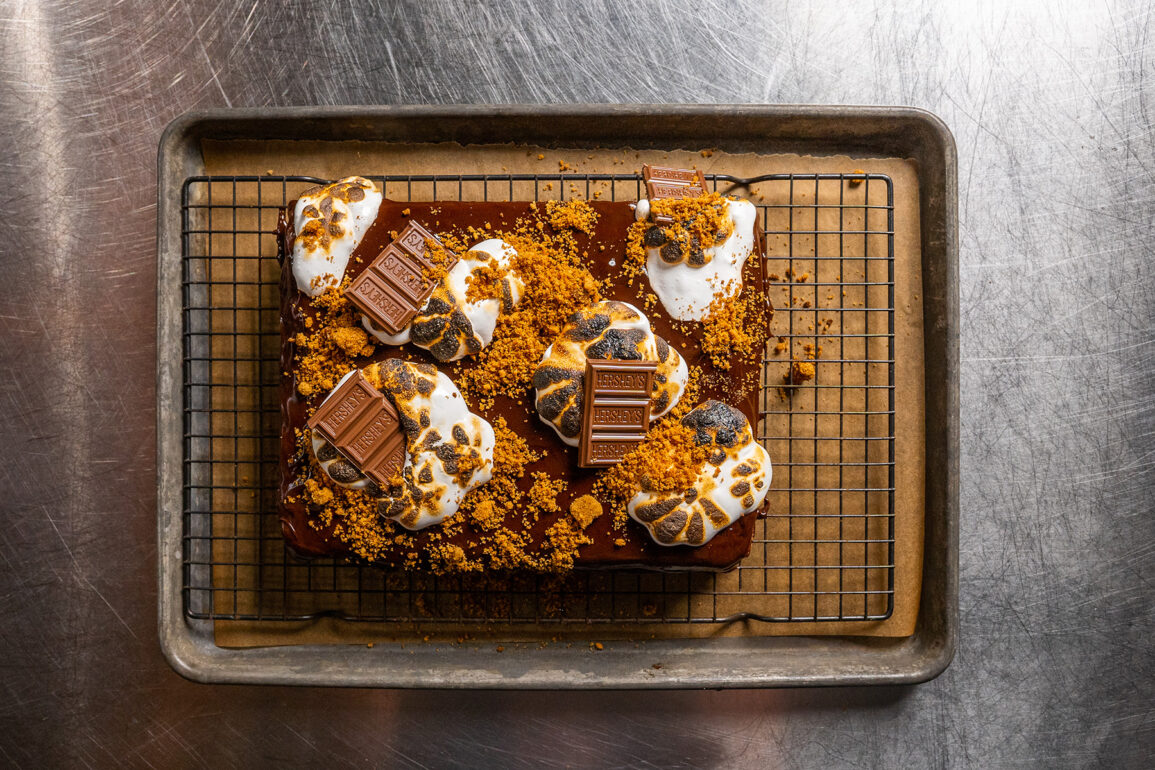 Mike Bagale – CHEFS ROLL