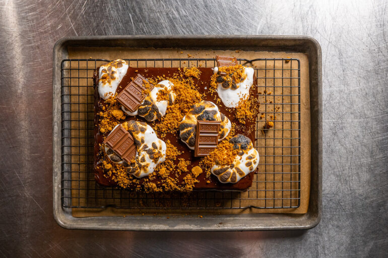 Mike Bagale – CHEFS ROLL